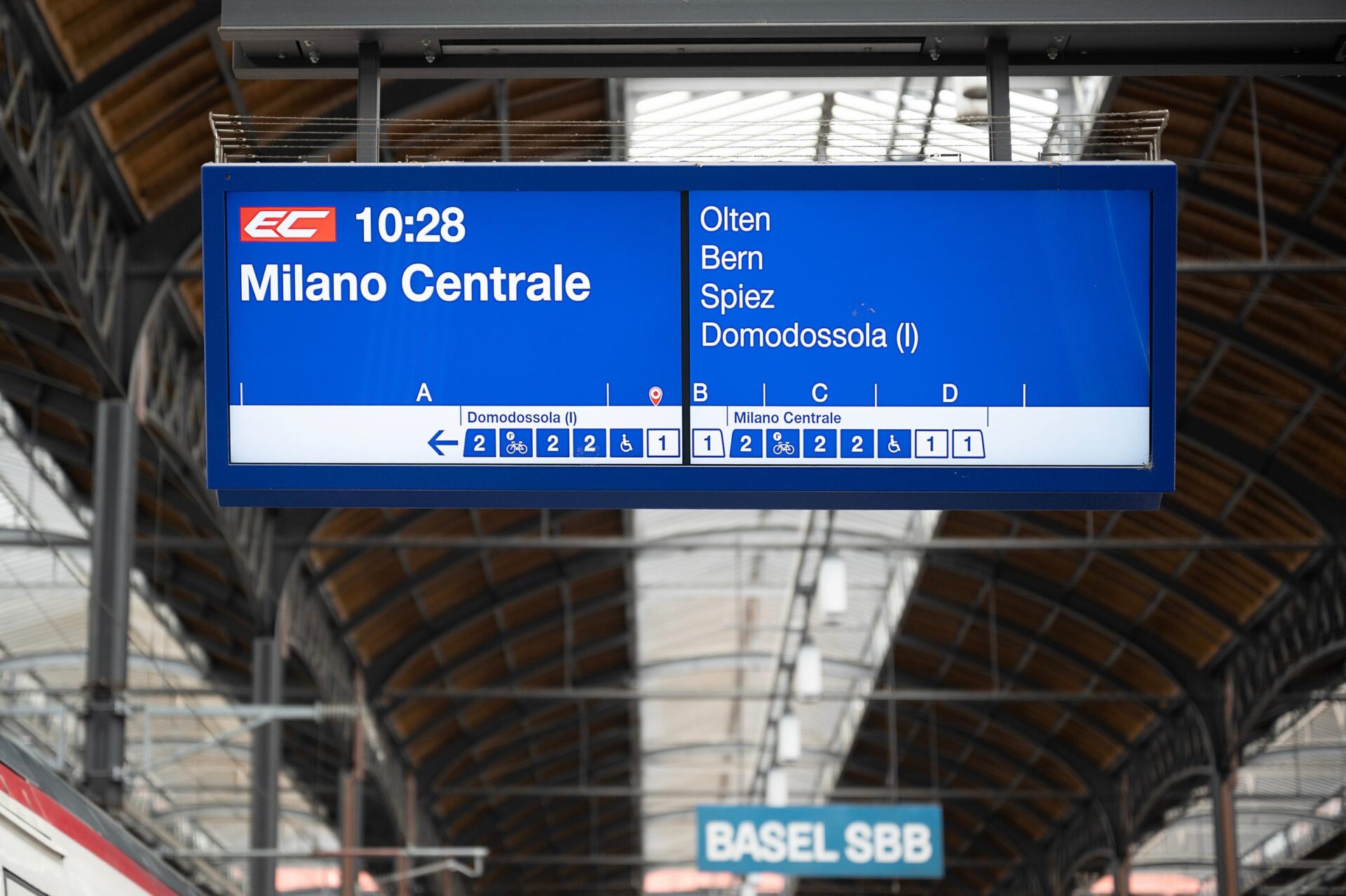 SBB: Neue Anzeige für Lokpersonal macht Züge pünktlicher und spart ...